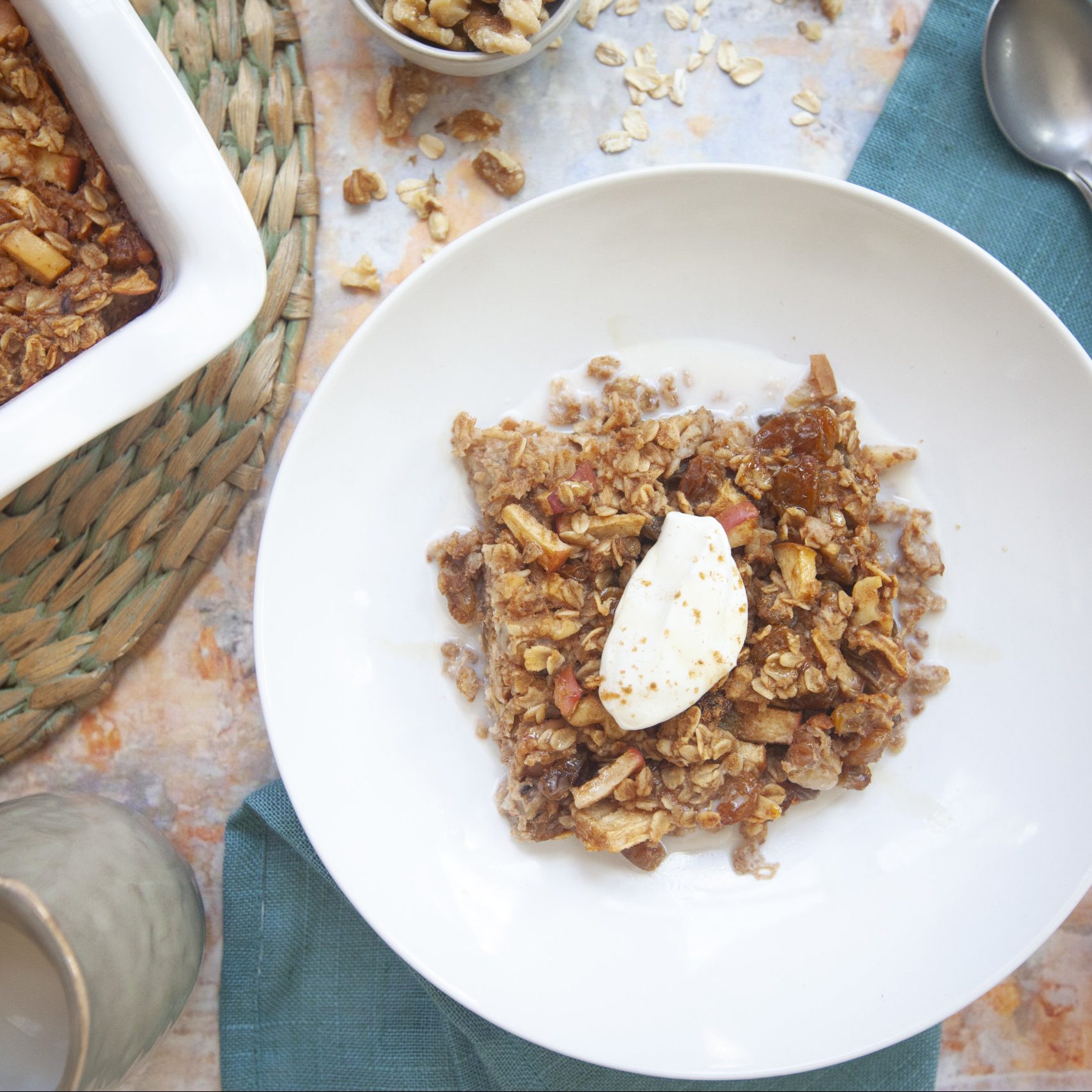 Delicious Organic Apple Oatmeal – A Classic! - Live Grounded Travel